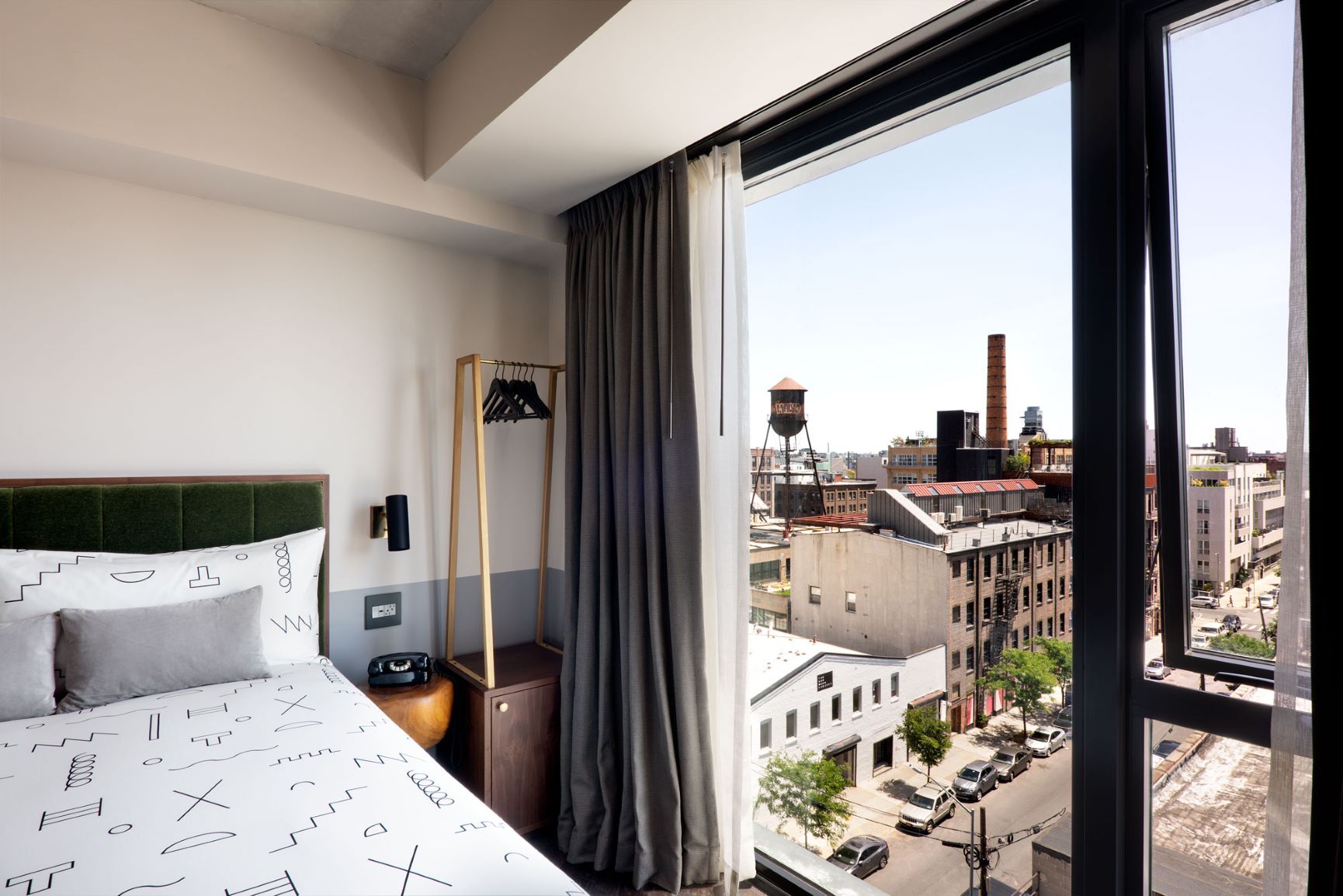 HOXTON HITS IN BROOKLYN - The Parker Company